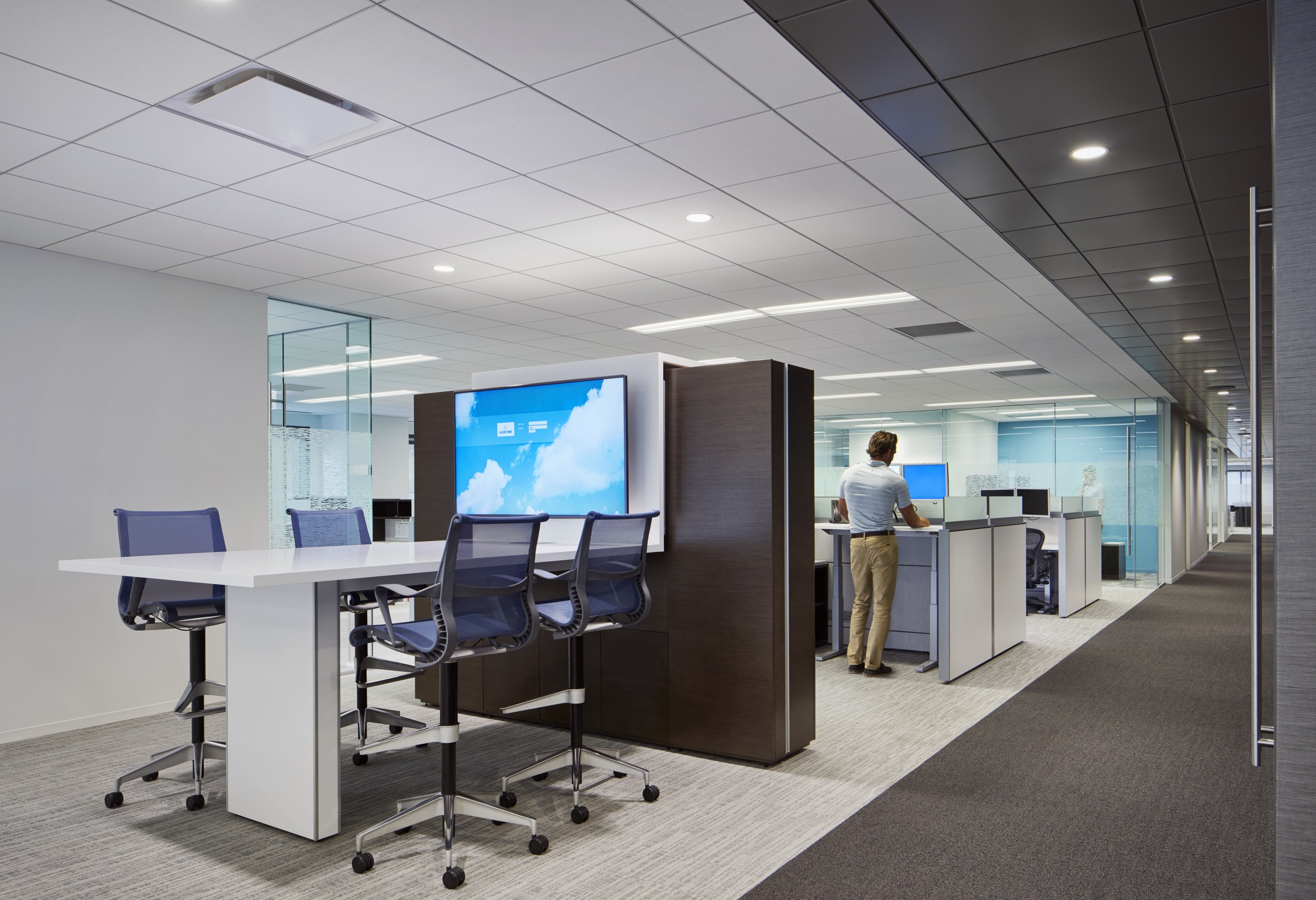 How Insurance Carriers Can Create Workplaces That Attract People and ...