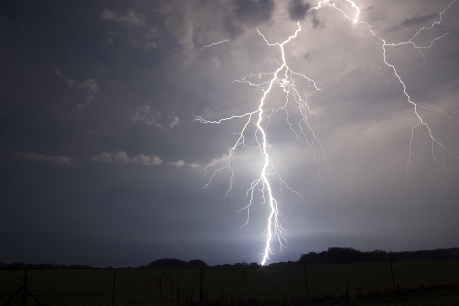 Dry Lightning Sparking Costliest California Wildfires: Research