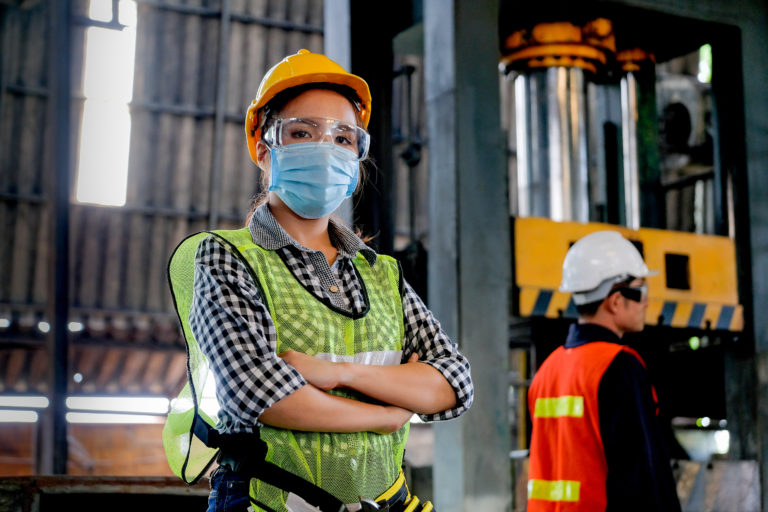 OSHA Urges Employers to Make Fully Vaccinated Workers Wear Masks