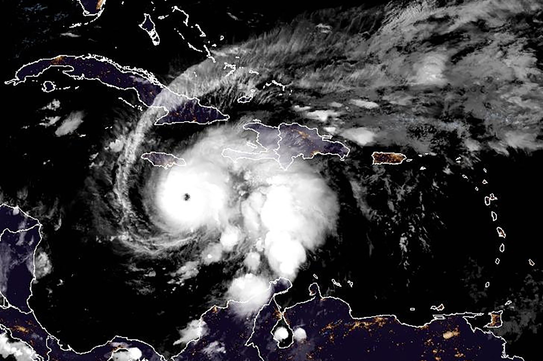 Global Warming Likely to Push Future Hurricane Seasons to Extremes: Study