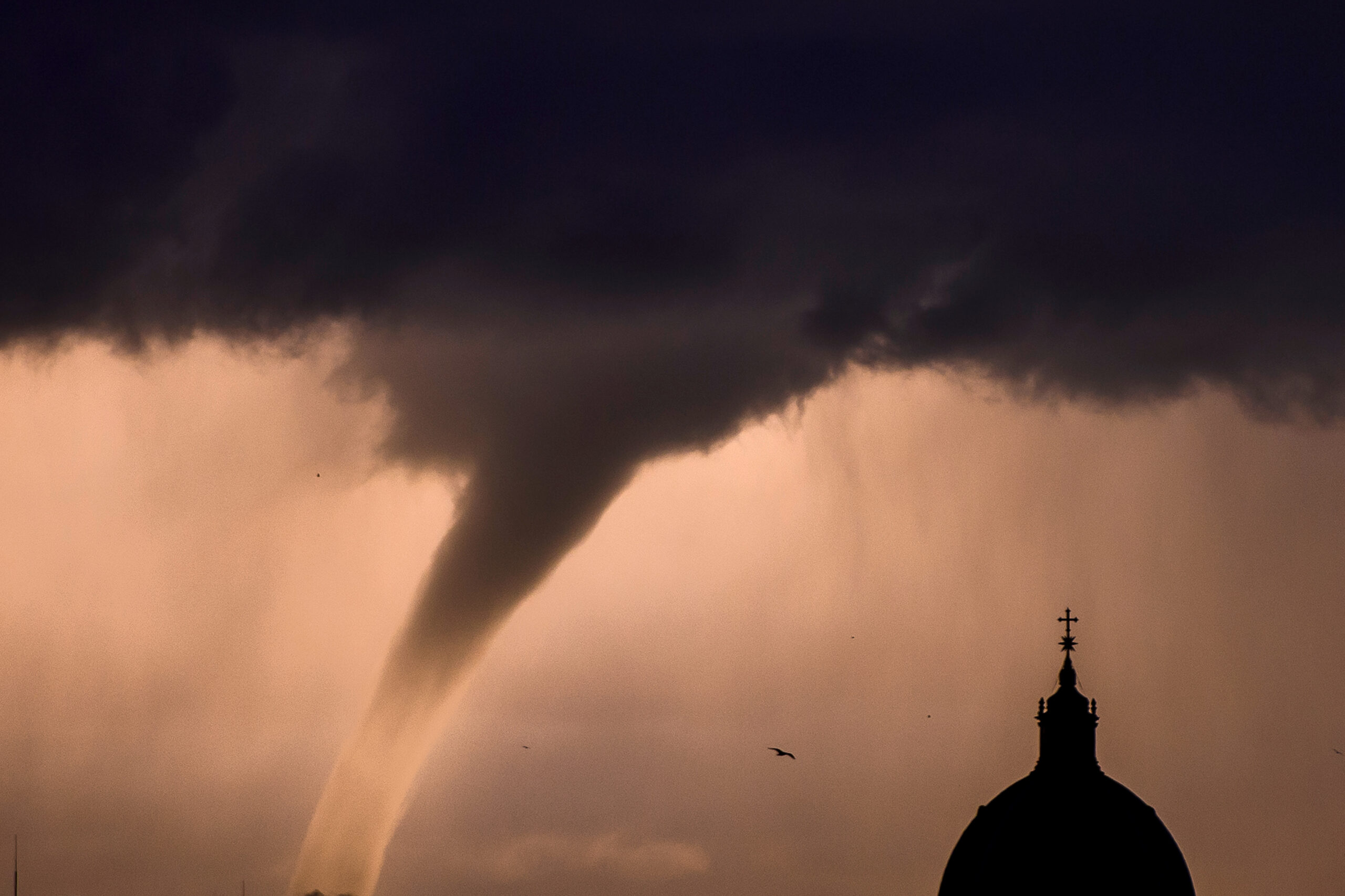 Tornado-Like Waterspouts Are ‘More Likely’ as the Mediterranean Warms