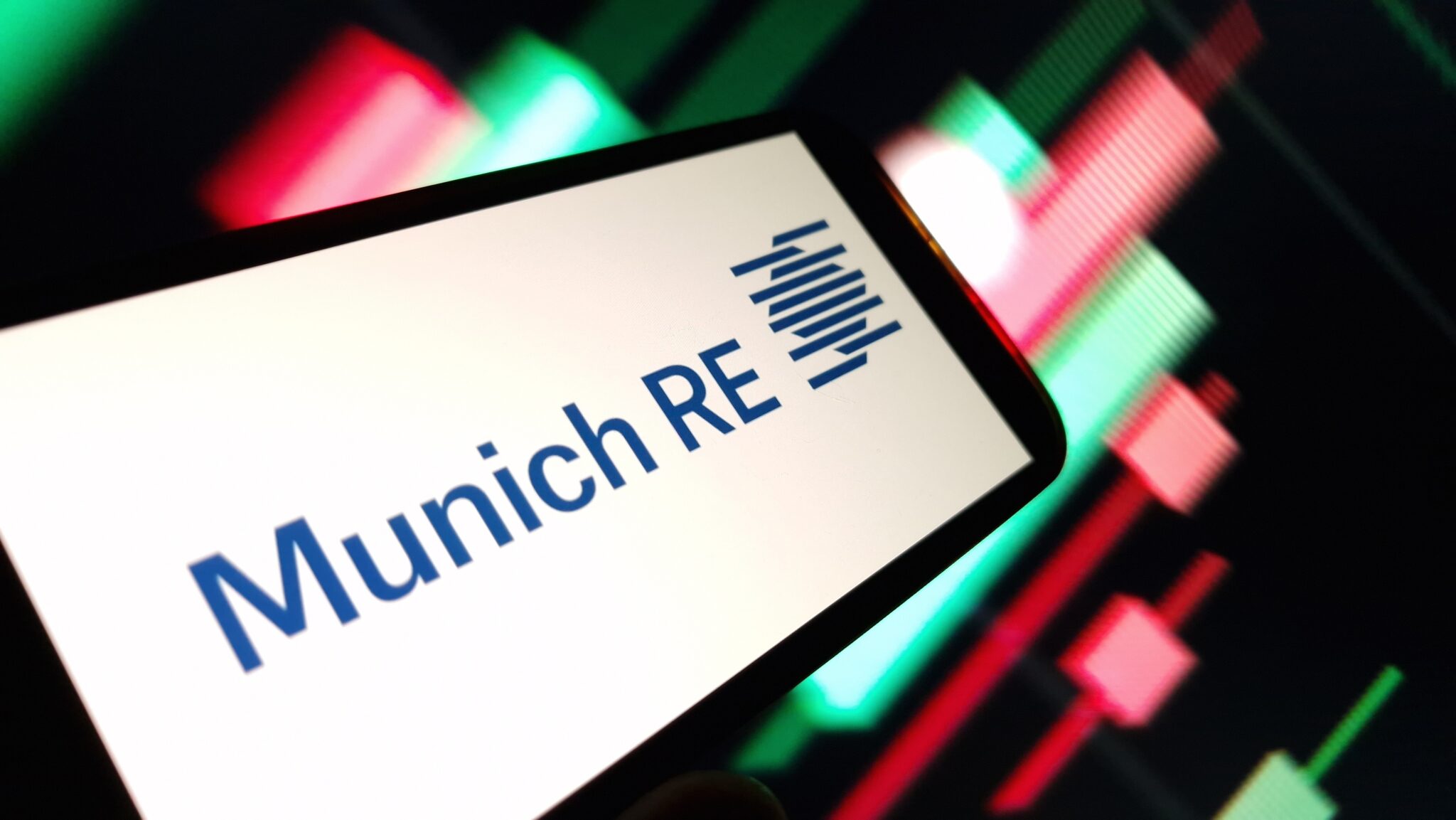 Munich Re Faces $1.3 Billion in Claims From Los Angeles Wildfires